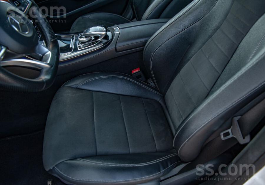 White Mercedes-Benz E 220 2017 in Cesis, with an engine capacity of 2.00 L and mileage of 155 thousand km for 23350 €, photo 19 on AUTOMOTO.COM.LV