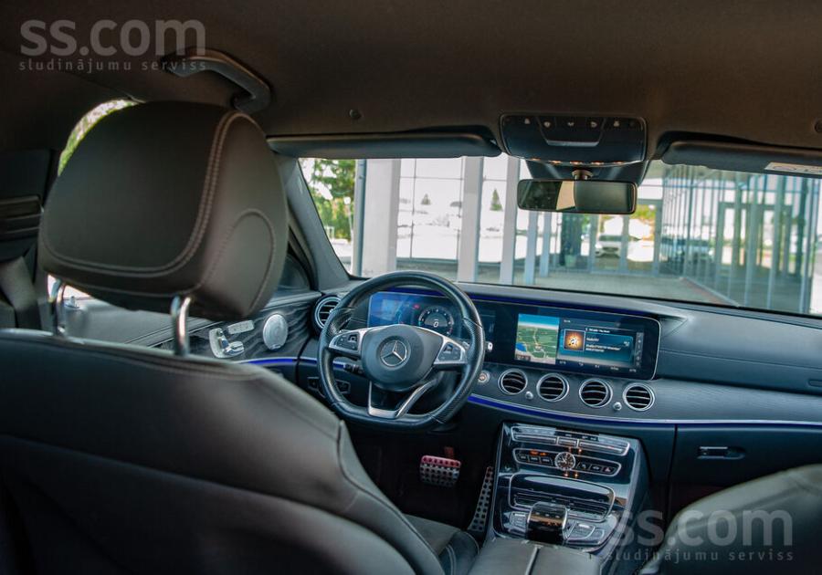 White Mercedes-Benz E 220 2017 in Cesis, with an engine capacity of 2.00 L and mileage of 155 thousand km for 23350 €, photo 30 on AUTOMOTO.COM.LV