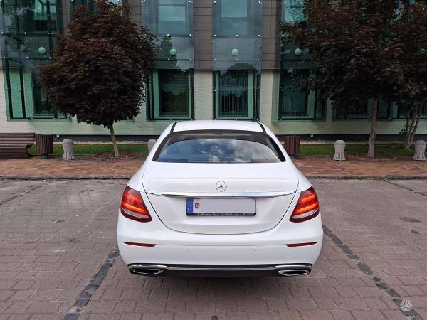 Balts Mercedes-Benz E 220 2017 Viļņa, ar dzinēja tilpumu 1.95 L un nobraukumu 397 tūkst. km par 13850 €, foto 4 vietnē AUTOMOTO.COM.LV