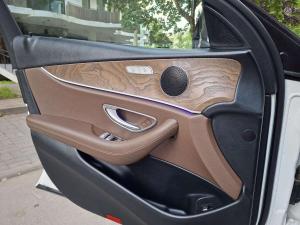 White Mercedes-Benz E 220 2017 in Vilnius, with an engine capacity of 1.95 L and mileage of 397 thousand km for 13850 €, photo 27 on AUTOMOTO.COM.LV