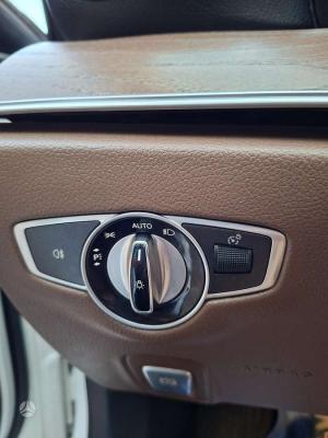 White Mercedes-Benz E 220 2017 in Vilnius, with an engine capacity of 1.95 L and mileage of 397 thousand km for 13850 €, photo 38 on AUTOMOTO.COM.LV