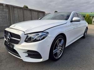 Белый Мерседес E 220 2017 в Мажейкяй, объемом двигателя 1.95 л и пробегом 113 тыс. км за 15900 €, фото  на AUTOMOTO.COM.LV