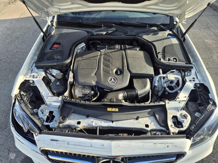 Balts Mercedes-Benz E 220 2017 Mažeikiai, ar dzinēja tilpumu 1.95 L un nobraukumu 113 tūkst. km par 14900 €, foto 16 vietnē AUTOMOTO.COM.LV