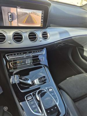 Balts Mercedes-Benz E 220 2017 Mažeikiai, ar dzinēja tilpumu 1.95 L un nobraukumu 113 tūkst. km par 14900 €, foto 17 vietnē AUTOMOTO.COM.LV