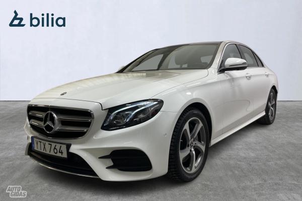 White Mercedes-Benz E 220 2018 in Kaunas, with an engine capacity of 0.00 L and mileage of 97 thousand km for 34260 €, photo 1 on AUTOMOTO.COM.LV