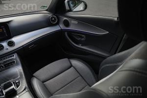 Белый Мерседес E 220 2019 в Елгава, объемом двигателя 2.20 л и пробегом 267 тыс. км за 25500 €, фото 25 на AUTOMOTO.COM.LV
