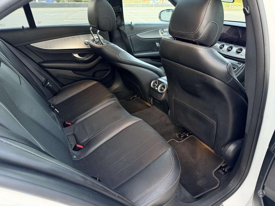 White Mercedes-Benz E 220 2020 in Silale, with an engine capacity of 1.95 L and mileage of 290 thousand km for 20800 €, photo 25 on AUTOMOTO.COM.LV