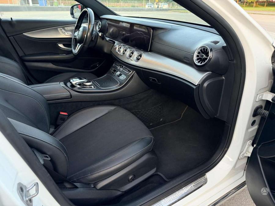 White Mercedes-Benz E 220 2020 in Silale, with an engine capacity of 1.95 L and mileage of 290 thousand km for 20800 €, photo 27 on AUTOMOTO.COM.LV