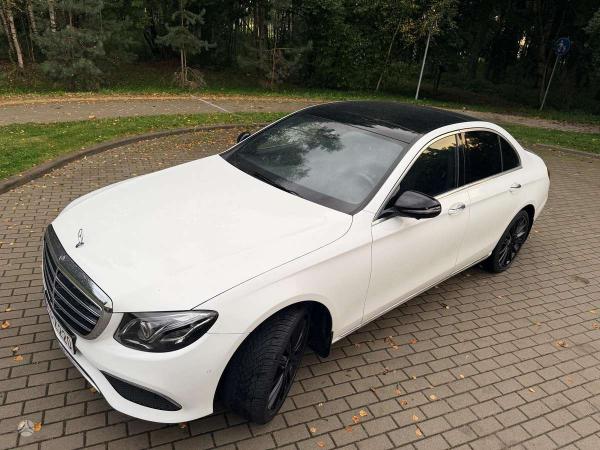 White Mercedes-Benz E 220 2020 in Silale, with an engine capacity of 1.95 L and mileage of 297 thousand km for 19200 €, photo 1 on AUTOMOTO.COM.LV