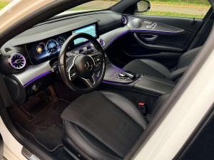 Balts Mercedes-Benz E 220 2020 Šilalė, ar dzinēja tilpumu 1.95 L un nobraukumu 297 tūkst. km par 19200 €, foto 21 vietnē AUTOMOTO.COM.LV