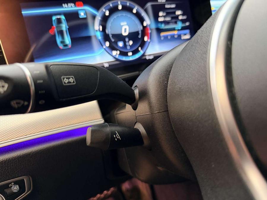 Balts Mercedes-Benz E 220 2020 Šilalė, ar dzinēja tilpumu 1.95 L un nobraukumu 297 tūkst. km par 19200 €, foto 28 vietnē AUTOMOTO.COM.LV
