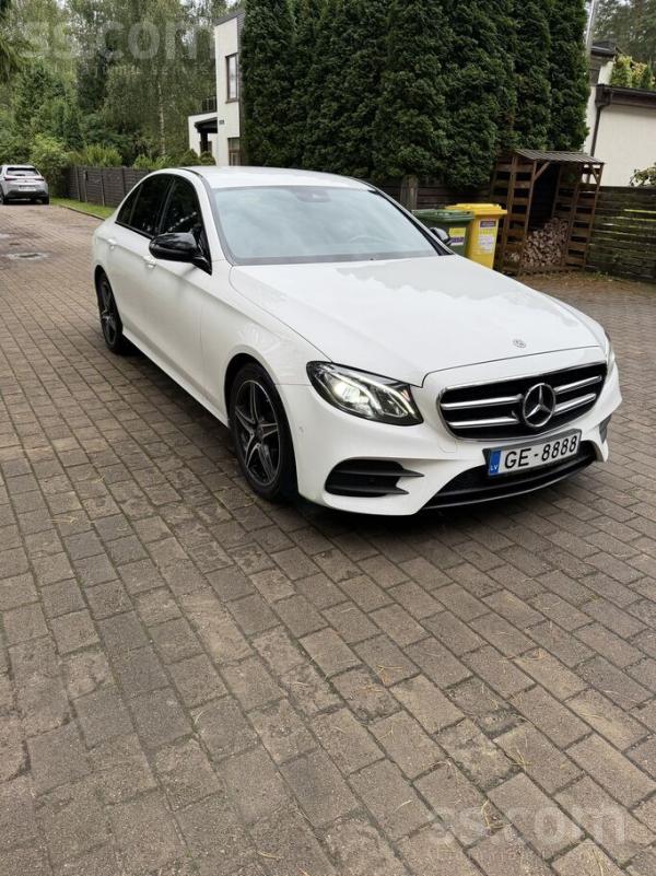 Balts Mercedes-Benz E 220 2021 Rīga, ar dzinēja tilpumu 2.00 L un nobraukumu 157 tūkst. km par 24500 €, foto 5 vietnē AUTOMOTO.COM.LV