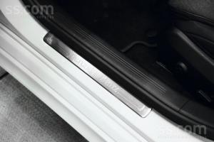 Белый Мерседес E 220 2024 в Рига, объемом двигателя 2.00 л и пробегом 17 тыс. км за 52900 €, фото 23 на AUTOMOTO.COM.LV