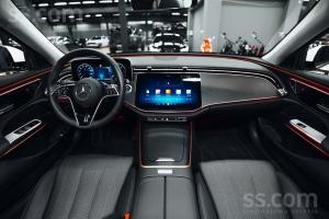 Белый Мерседес E 220 2024 в Рига, объемом двигателя 2.00 л и пробегом 17 тыс. км за 52900 €, фото 29 на AUTOMOTO.COM.LV