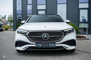 White Mercedes-Benz E 220 2024 in Kaunas, with an engine capacity of 1.99 L and mileage of 37 thousand km for 59950 €, photo 4 on AUTOMOTO.COM.LV