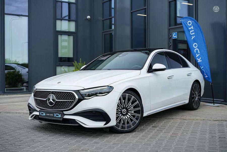 White Mercedes-Benz E 220 2024 in Kaunas, with an engine capacity of 1.99 L and mileage of 37 thousand km for 59950 €, photo 5 on AUTOMOTO.COM.LV