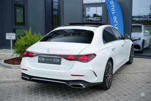 White Mercedes-Benz E 220 2024 in Kaunas, with an engine capacity of 1.99 L and mileage of 37 thousand km for 59950 €, photo 13 on AUTOMOTO.COM.LV