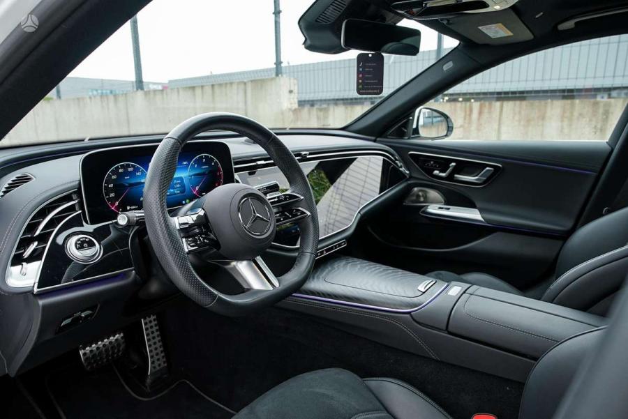 White Mercedes-Benz E 220 2024 in Kaunas, with an engine capacity of 1.99 L and mileage of 37 thousand km for 59950 €, photo 26 on AUTOMOTO.COM.LV