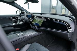 White Mercedes-Benz E 220 2024 in Kaunas, with an engine capacity of 1.99 L and mileage of 37 thousand km for 59950 €, photo 37 on AUTOMOTO.COM.LV