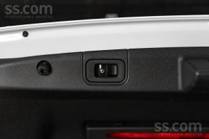 Balts Mercedes-Benz E 220 2025 Rīga, ar dzinēja tilpumu 2.00 L un nobraukumu 33 tūkst. km par 51600 €, foto 31 vietnē AUTOMOTO.COM.LV