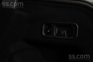 Balts Mercedes-Benz E 220 2025 Rīga, ar dzinēja tilpumu 2.00 L un nobraukumu 33 tūkst. km par 51600 €, foto 32 vietnē AUTOMOTO.COM.LV