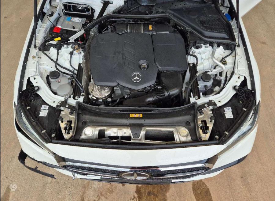 Balts Mercedes-Benz E 220 2025 Klaipėda, ar dzinēja tilpumu 1.99 L un nobraukumu 27 tūkst. km par 24200 €, foto 9 vietnē AUTOMOTO.COM.LV