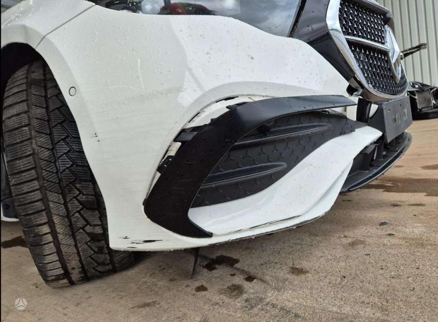 Balts Mercedes-Benz E 220 2025 Klaipėda, ar dzinēja tilpumu 1.99 L un nobraukumu 27 tūkst. km par 24200 €, foto 18 vietnē AUTOMOTO.COM.LV