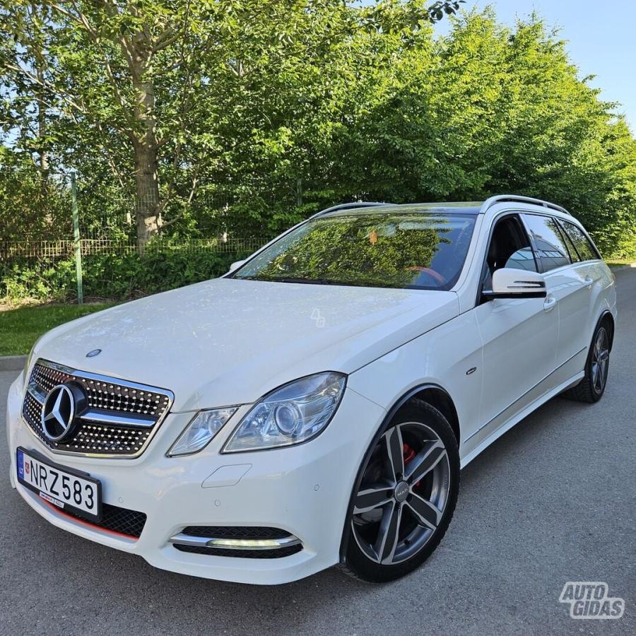 White Mercedes-Benz E 220 2010 in Kaunas, with an engine capacity of 2.10 L and mileage of 375 thousand km for 4900 €, photo 1 on AUTOMOTO.COM.LV