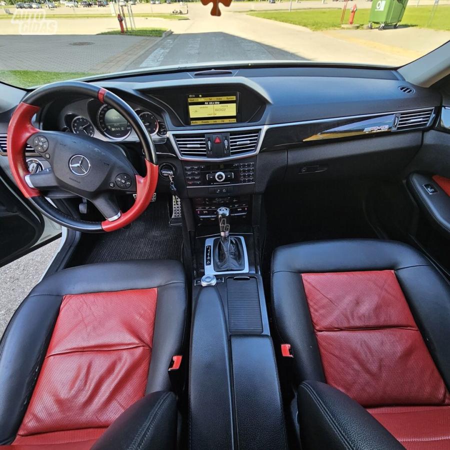 White Mercedes-Benz E 220 2010 in Kaunas, with an engine capacity of 2.10 L and mileage of 375 thousand km for 4900 €, photo 14 on AUTOMOTO.COM.LV
