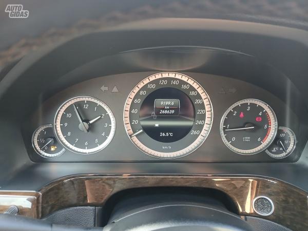 Белый Мерседес E 220 2013 в Алитус, объемом двигателя 2.20 л и пробегом 269 тыс. км за 5450 €, фото 11 на AUTOMOTO.COM.LV