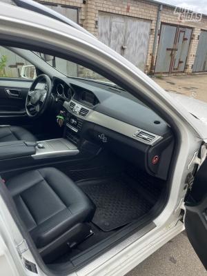 Balts Mercedes-Benz E 220 2014 Panevēža, ar dzinēja tilpumu 2.20 L un nobraukumu 515 tūkst. km par 5750 €, foto 14 vietnē AUTOMOTO.COM.LV