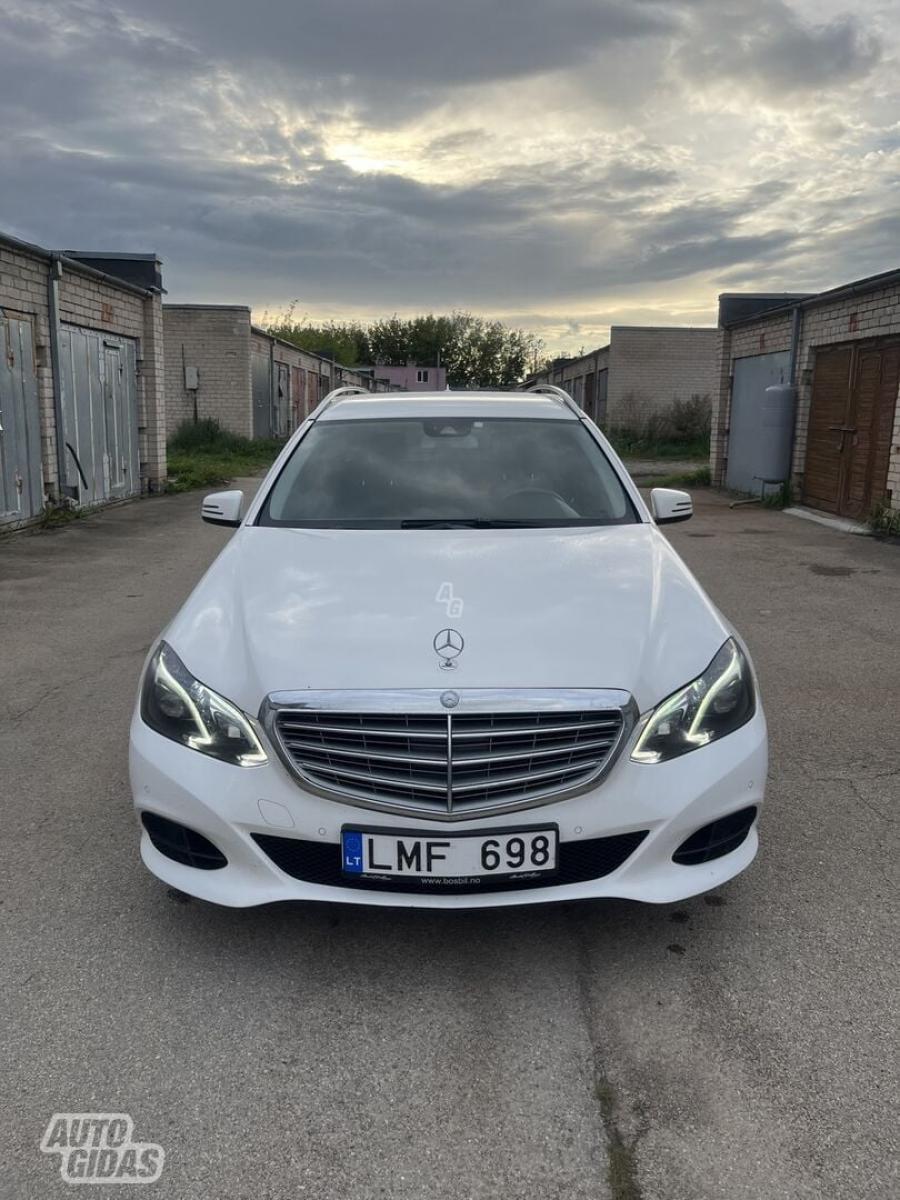 Balts Mercedes-Benz E 220 2014 Panevēža, ar dzinēja tilpumu 2.20 L un nobraukumu 515 tūkst. km par 5750 €, foto 20 vietnē AUTOMOTO.COM.LV