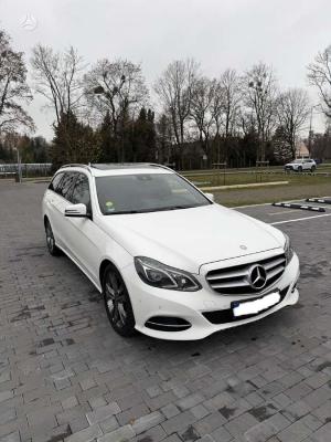 White Mercedes-Benz E 220 2015 in Kaunas, with an engine capacity of 2.14 L and mileage of 295 thousand km for 9399 €, photo 3 on AUTOMOTO.COM.LV