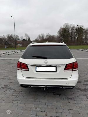 White Mercedes-Benz E 220 2015 in Kaunas, with an engine capacity of 2.14 L and mileage of 295 thousand km for 9399 €, photo 9 on AUTOMOTO.COM.LV