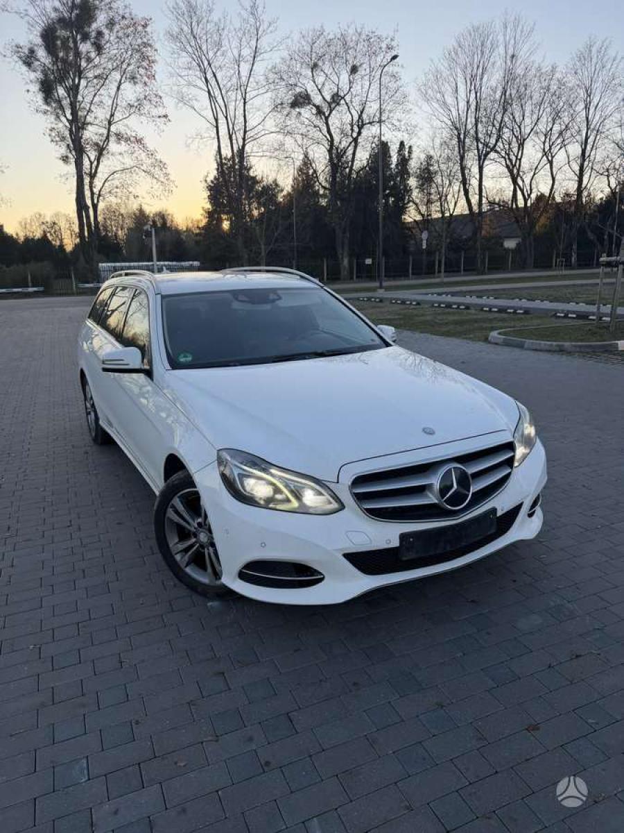 Balts Mercedes-Benz E 220 2015 Kauņa, ar dzinēja tilpumu 2.14 L un nobraukumu 295 tūkst. km par 9999 €, foto 1 vietnē AUTOMOTO.COM.LV