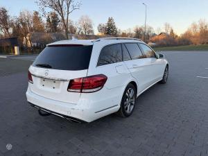 Balts Mercedes-Benz E 220 2015 Kauņa, ar dzinēja tilpumu 2.14 L un nobraukumu 295 tūkst. km par 9999 €, foto 5 vietnē AUTOMOTO.COM.LV