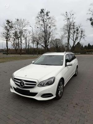 Balts Mercedes-Benz E 220 2015 Kauņa, ar dzinēja tilpumu 2.14 L un nobraukumu 295 tūkst. km par 9999 €, foto 4 vietnē AUTOMOTO.COM.LV