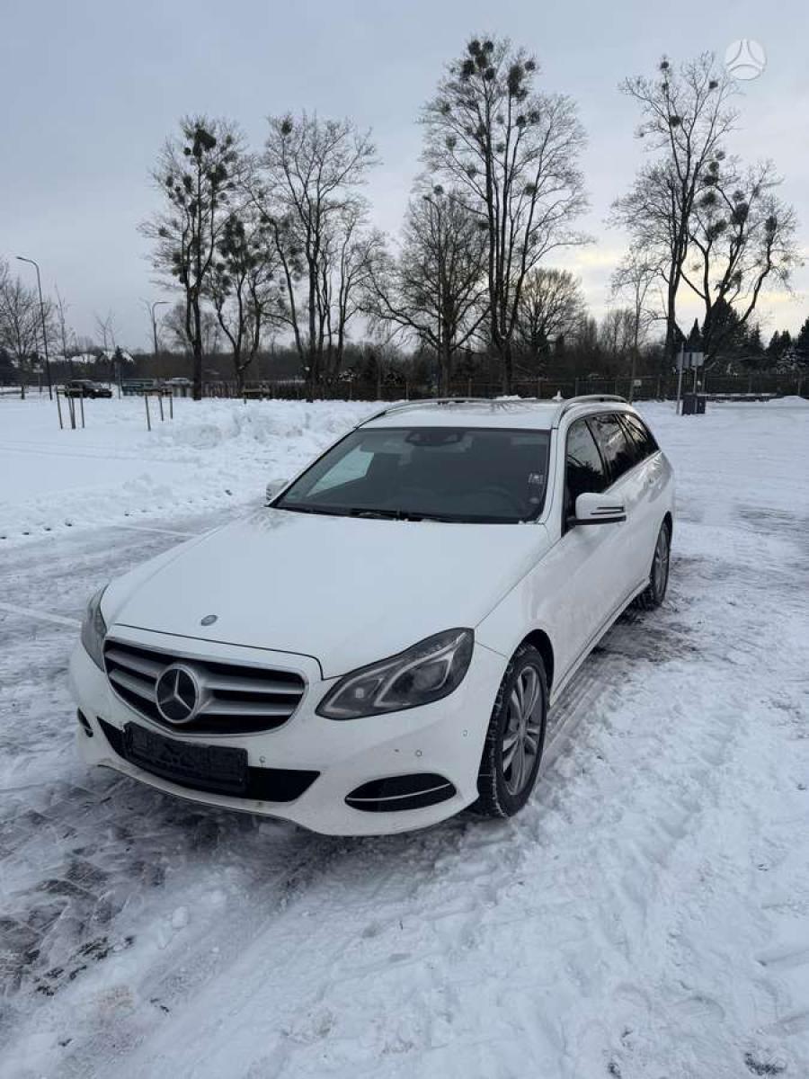 Balts Mercedes-Benz E 220 2015 Kauņa, ar dzinēja tilpumu 2.14 L un nobraukumu 295 tūkst. km par 9999 €, foto 10 vietnē AUTOMOTO.COM.LV