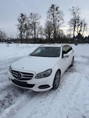 Balts Mercedes-Benz E 220 2015 Kauņa, ar dzinēja tilpumu 2.14 L un nobraukumu 295 tūkst. km par 10350 €, foto 3 vietnē AUTOMOTO.COM.LV