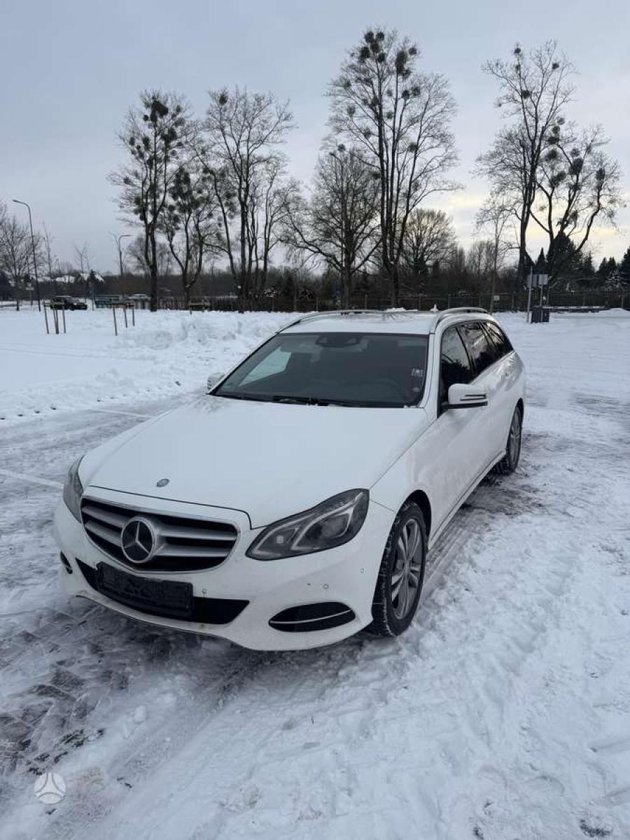 Balts Mercedes-Benz E 220 2015 Kauņa, ar dzinēja tilpumu 2.14 L un nobraukumu 295 tūkst. km par 10350 €, foto 3 vietnē AUTOMOTO.COM.LV