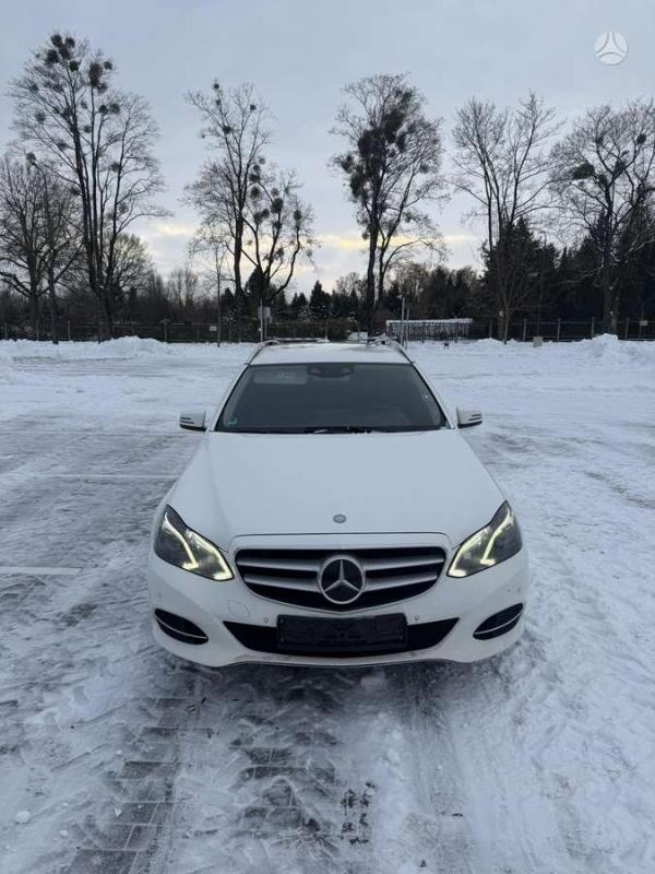 Balts Mercedes-Benz E 220 2015 Kauņa, ar dzinēja tilpumu 2.14 L un nobraukumu 295 tūkst. km par 10350 €, foto 5 vietnē AUTOMOTO.COM.LV