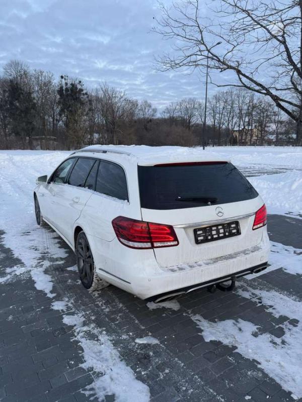 Balts Mercedes-Benz E 220 2015 Kauņa, ar dzinēja tilpumu 2.14 L un nobraukumu 295 tūkst. km par 9450 €, foto 9 vietnē AUTOMOTO.COM.LV