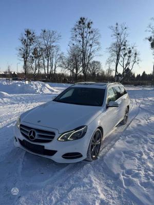 White Mercedes-Benz E 220 2015 in Kaunas, with an engine capacity of 2.14 L and mileage of 295 thousand km for 9300 €, photo 3 on AUTOMOTO.COM.LV