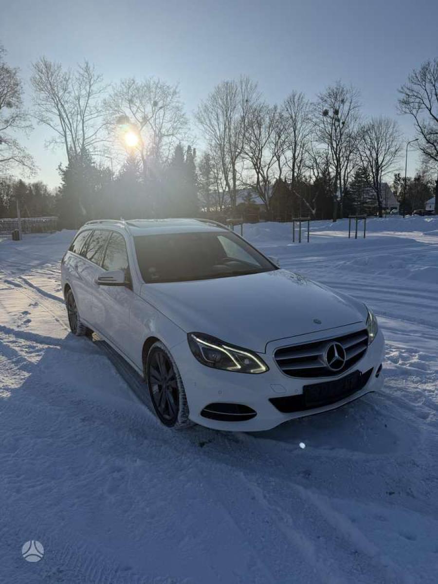 White Mercedes-Benz E 220 2015 in Kaunas, with an engine capacity of 2.14 L and mileage of 295 thousand km for 9300 €, photo 5 on AUTOMOTO.COM.LV