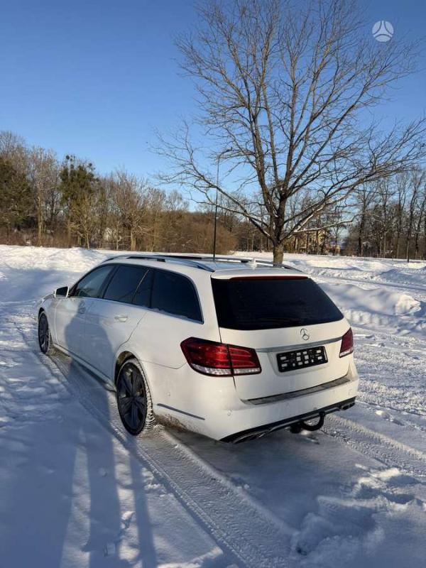 Balts Mercedes-Benz E 220 2015 Kauņa, ar dzinēja tilpumu 2.14 L un nobraukumu 295 tūkst. km par 9300 €, foto 9 vietnē AUTOMOTO.COM.LV