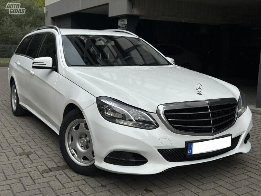 Balts Mercedes-Benz E 220 2015 Kauņa, ar dzinēja tilpumu 2.10 L un nobraukumu 600 tūkst. km par 4500 €, foto 3 vietnē AUTOMOTO.COM.LV