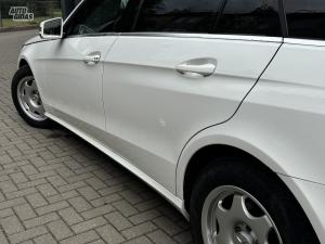 Balts Mercedes-Benz E 220 2015 Kauņa, ar dzinēja tilpumu 2.10 L un nobraukumu 600 tūkst. km par 4500 €, foto 11 vietnē AUTOMOTO.COM.LV