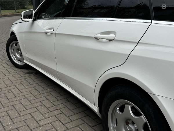 Balts Mercedes-Benz E 220 2015 Kauņa, ar dzinēja tilpumu 2.14 L un nobraukumu 600 tūkst. km par 4500 €, foto 9 vietnē AUTOMOTO.COM.LV