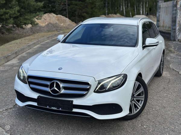 Balts Mercedes-Benz E 220 2016 Kauņa, ar dzinēja tilpumu 1.95 L un nobraukumu 234 tūkst. km par 14900 €, foto 1 vietnē AUTOMOTO.COM.LV