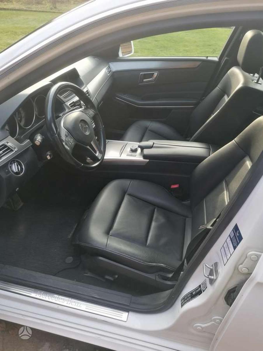 Balts Mercedes-Benz E 220 2016 Kauņa, ar dzinēja tilpumu 2.14 L un nobraukumu 300 tūkst. km par 10200 €, foto 13 vietnē AUTOMOTO.COM.LV